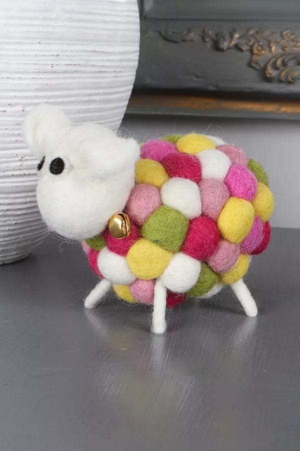 Pamela The Pretty Felted Lamb/Sheep – lusciousscarves